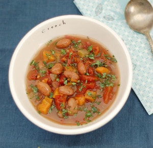 Italian Slow Cooker Cranberry Bean Soup with Greens - Healthy Slow Cooking