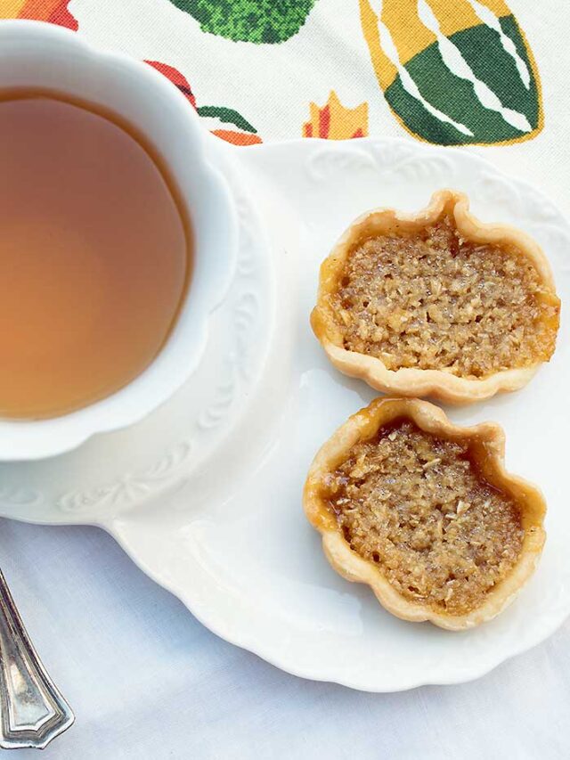 Harry Potter’s Mini Vegan Treacle Tarts - Healthy Slow Cooking