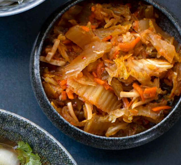 Easy Vegan Kimchi Jjigae Recipe - Healthy Slow Cooking